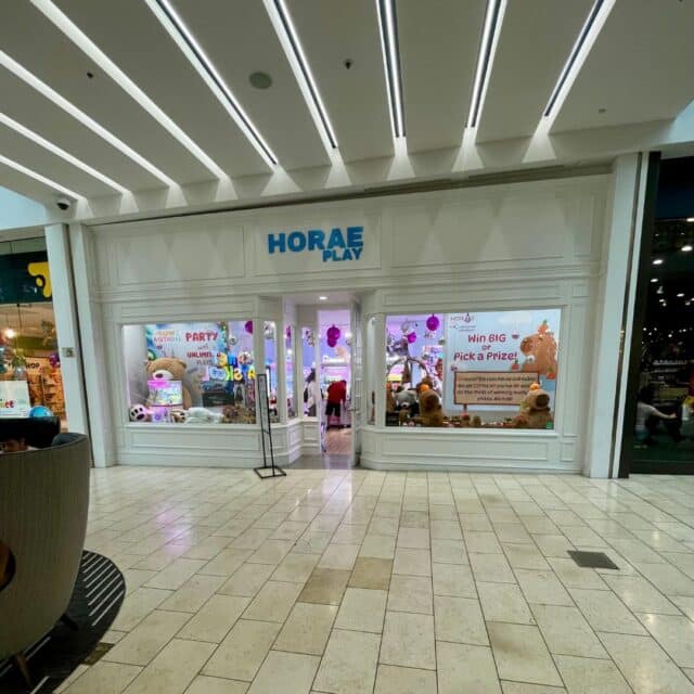 New Claw Machine Arcade Opens in Paramus' Garden State Plaza Mall - The Bergen County Girl