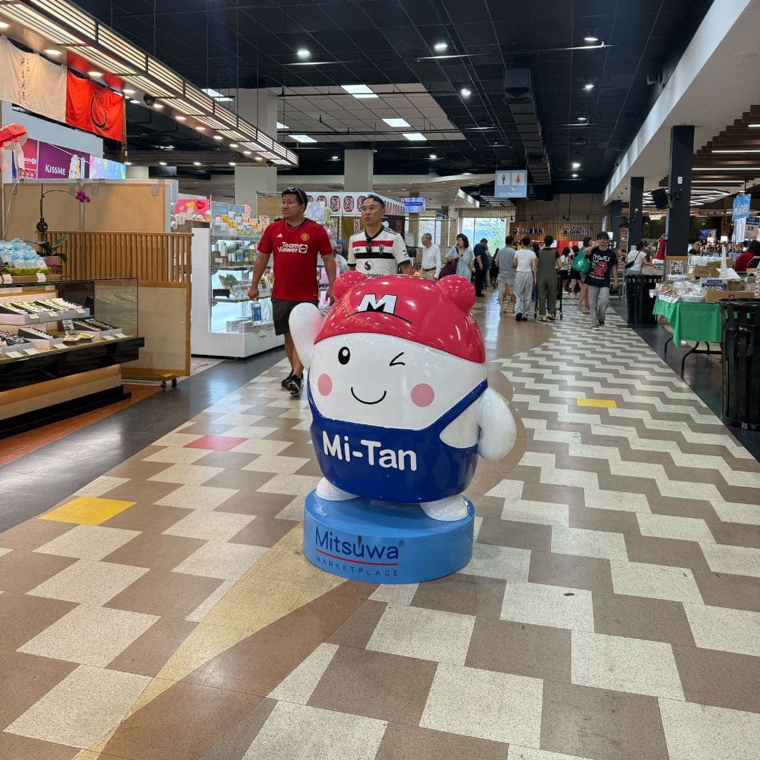 Exploring Mitsuwa in Edgewater: A Japanese Foodie Paradise + Grocery ...